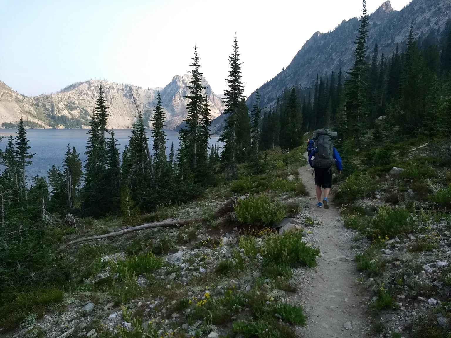50 Mile Backpacking Trip in the Sawtooth Wilderness – blake runs
